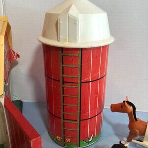 Fisher-Price | Toys | Fisher Price Family Play Farm Near Complete ...
